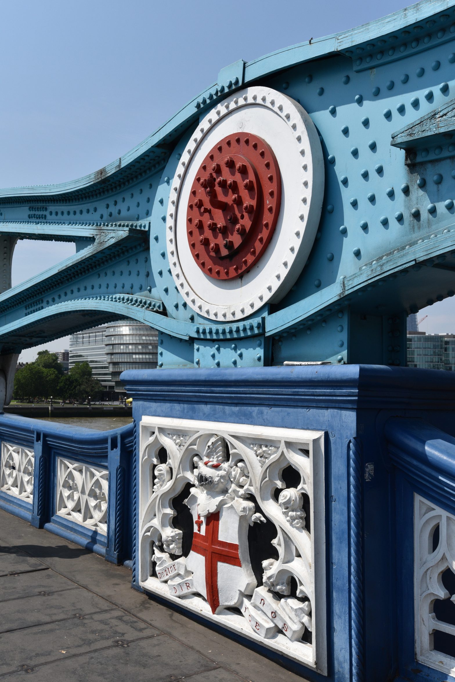 Design – Tower Bridge
