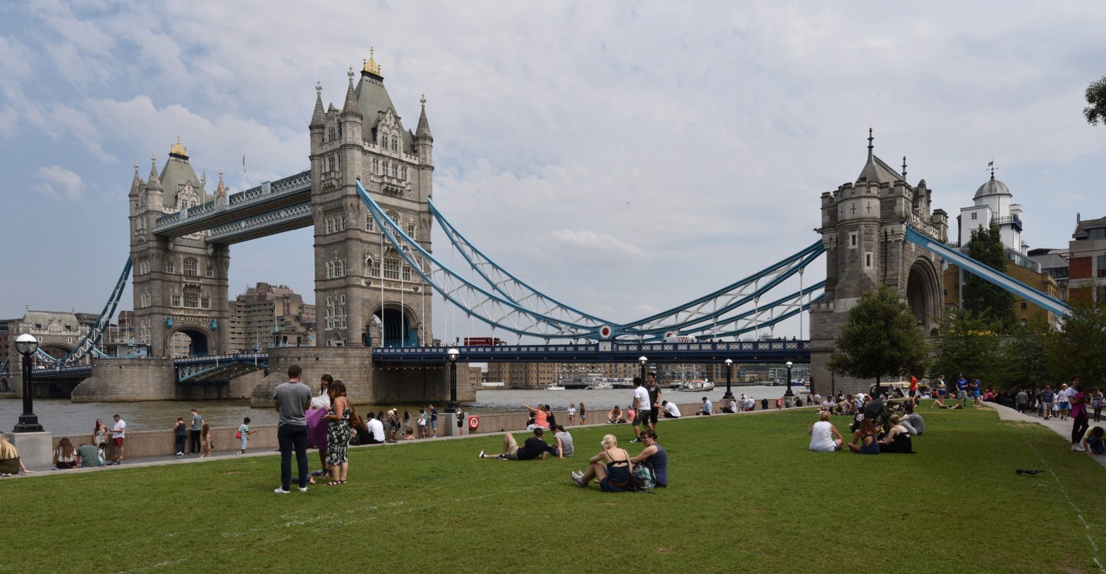 Design – Tower Bridge